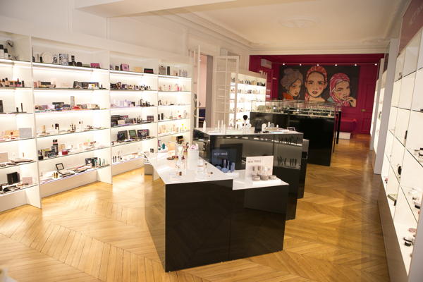 HCT : Un nouveau showroom au cœur de Paris - Premium Beauty News