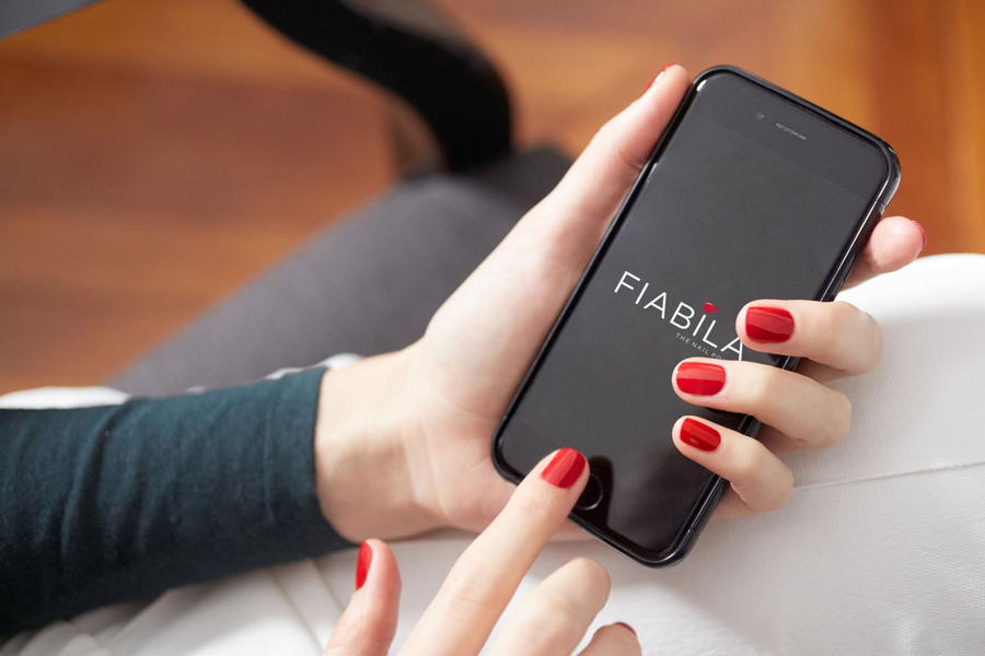 Nail polish: Fiabila dispels some given ideas - Premium Beauty News